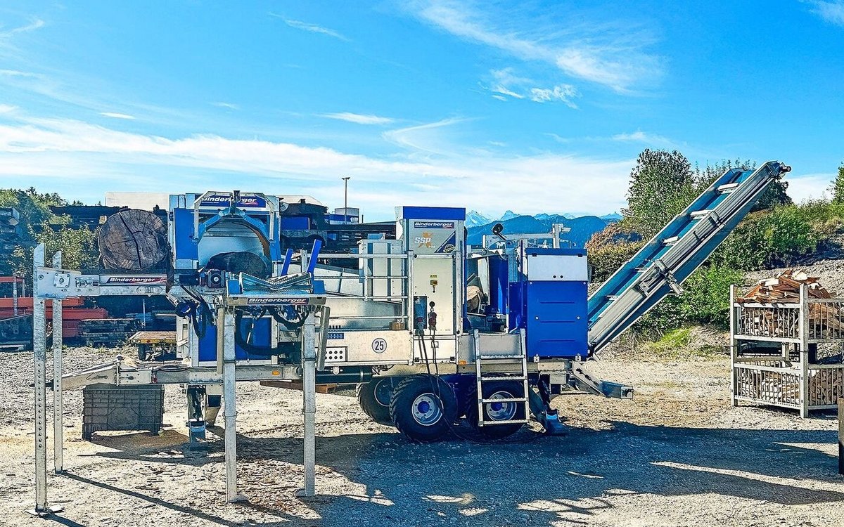Vom Stamm zum Scheit auf Knopfdruck: Automatisierte Brennholzproduktion ...